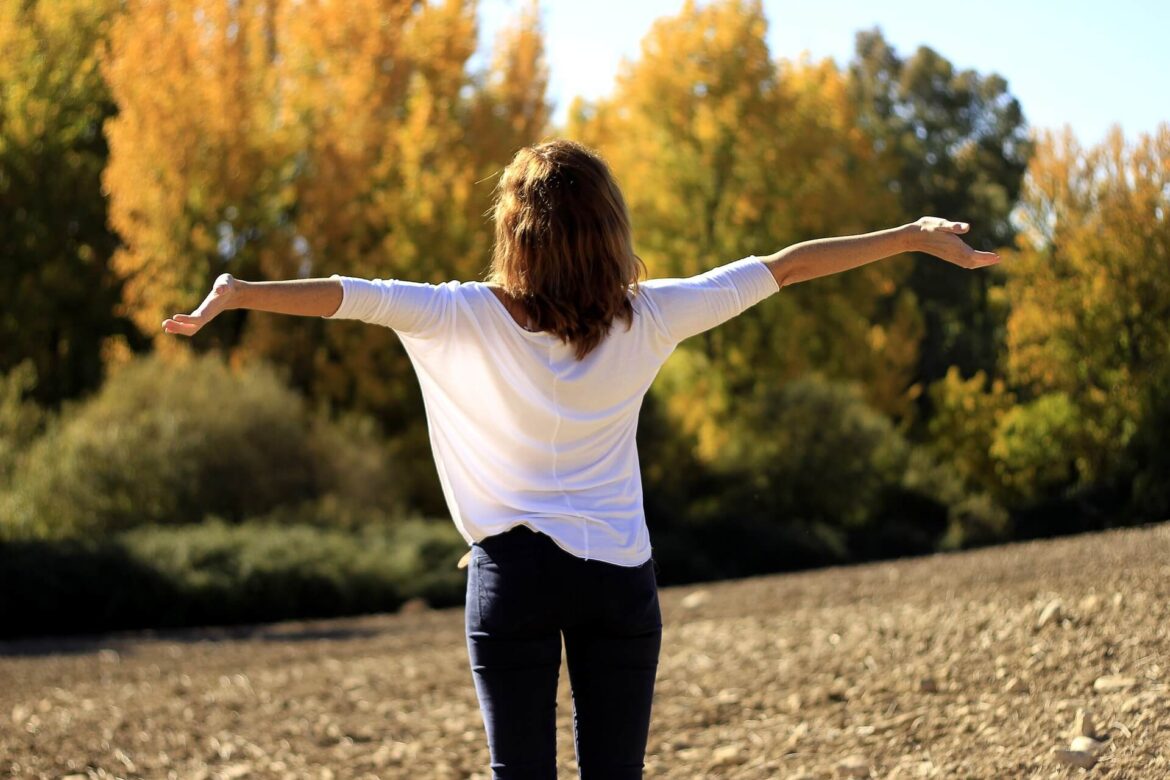 47 Inspiring Positive Aesthetic Quotes to Elevate Your Mood